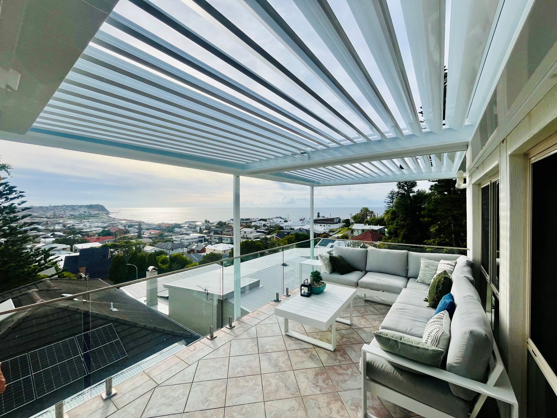 Eclipse Motorised Louvres Perth | Premium Opening Roofs WA